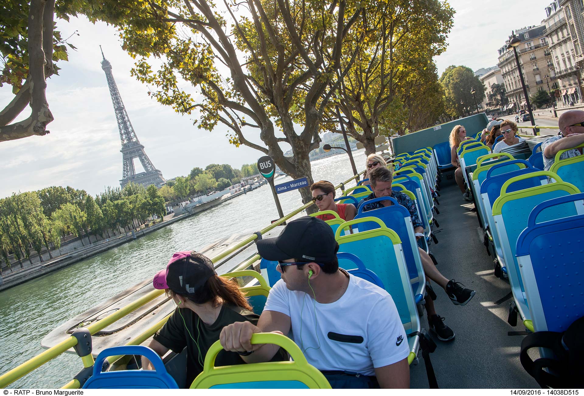 Hop on hop off bus in Parijs - Welke kiezen? - Wegwijs naar Parijs